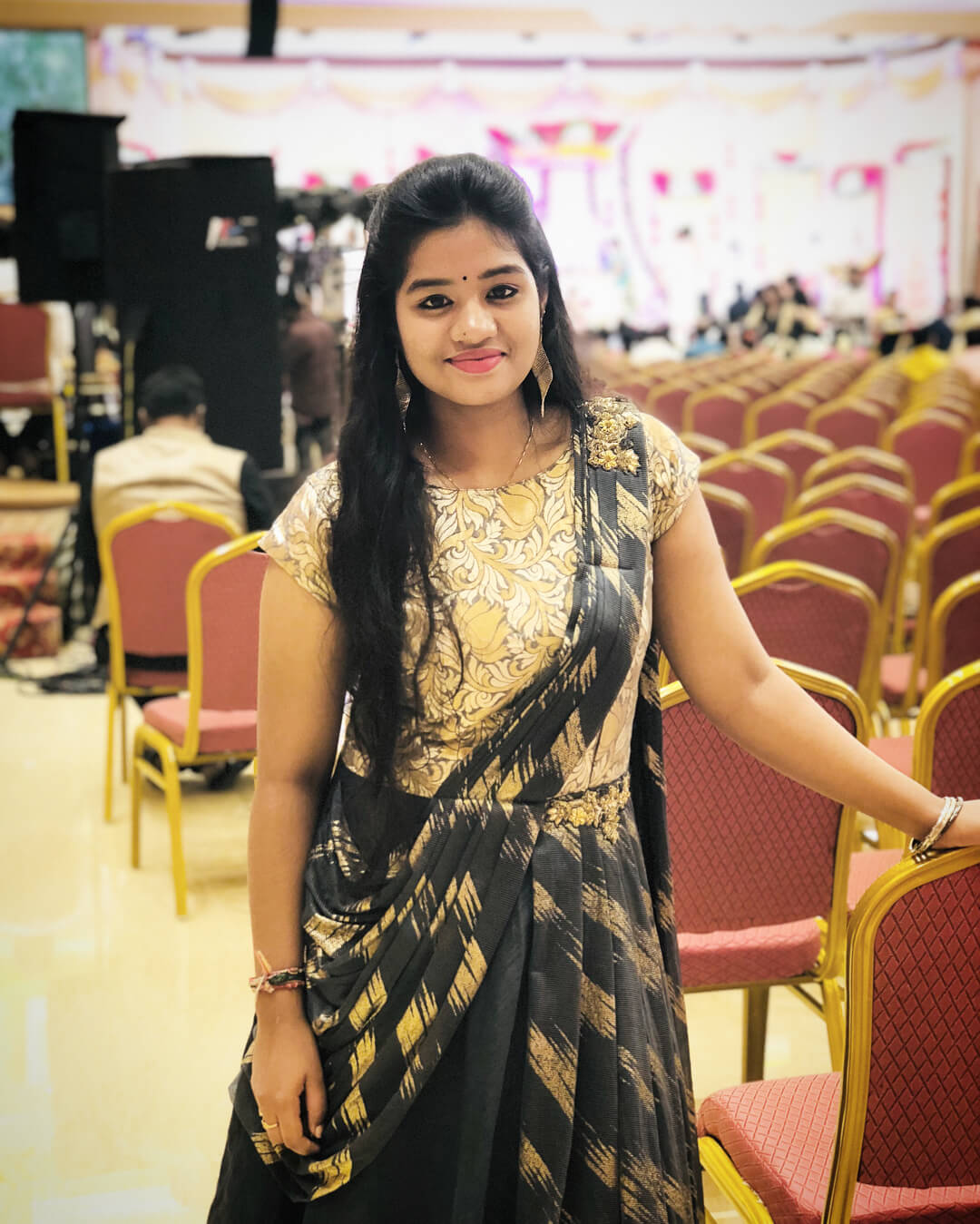 Srinisha Jayaseelan Singer Wiki Biography Age Songs Images News